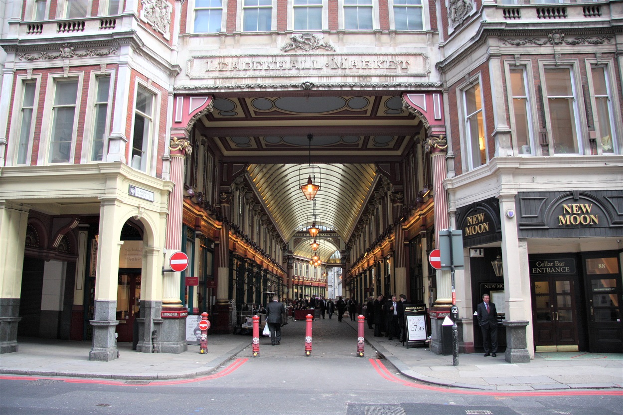 Leadenhall Market, London - City Walk