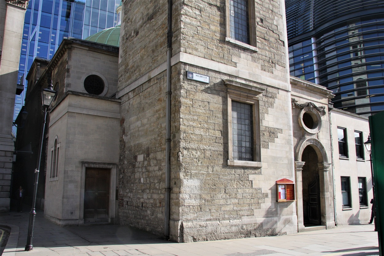 St Stephen Walbrook, London - City Walk