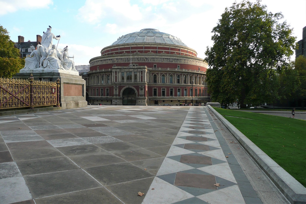 Royal Albert Hall - Royal London Walk