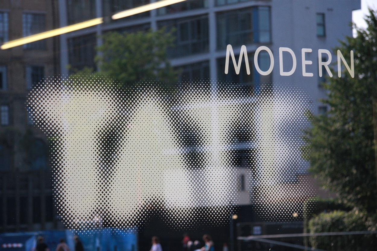 Tate Modern, Contemporary Art Gallery - Queen's Walk London